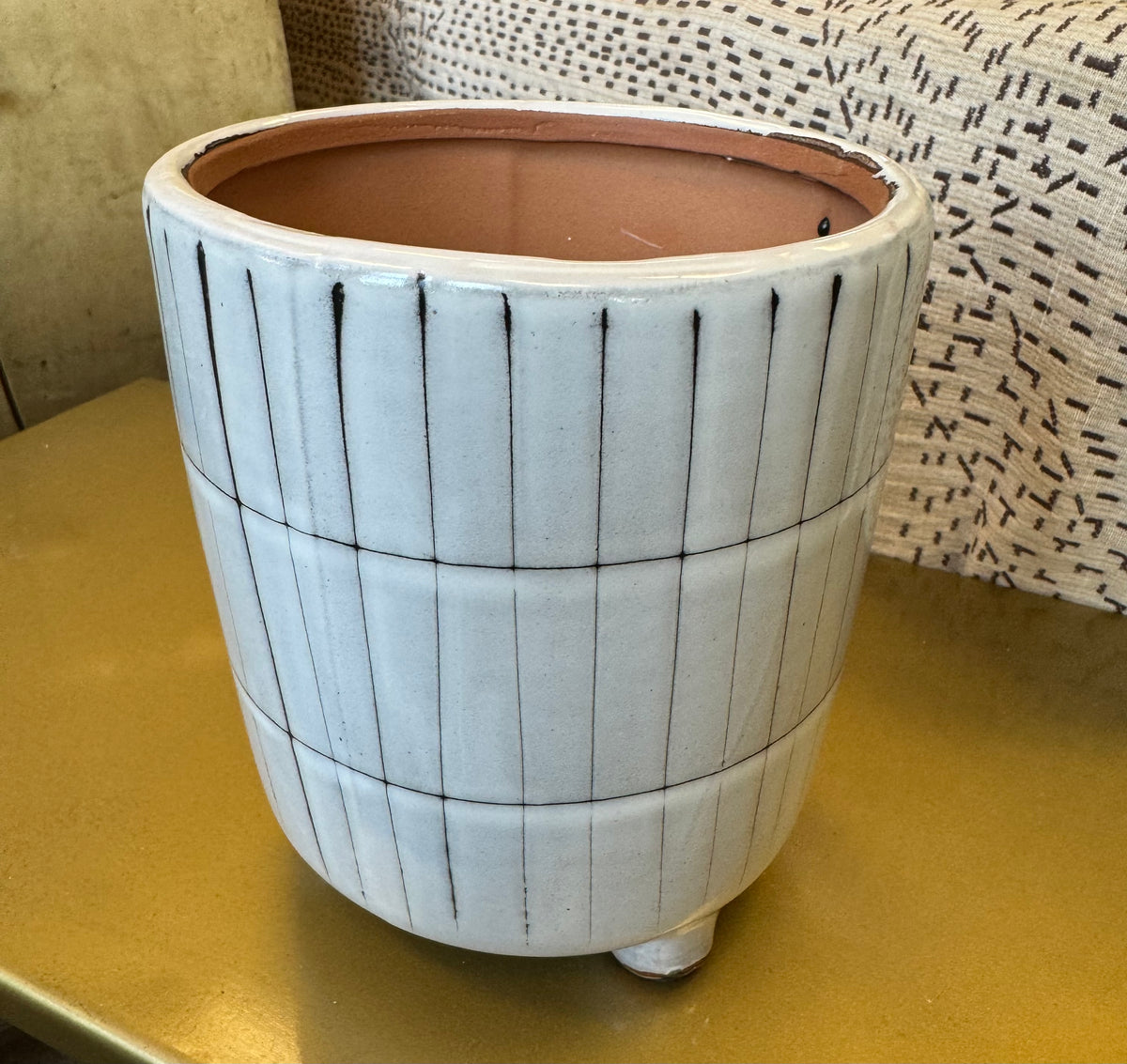Linear Footed Vessel – Gretalogie