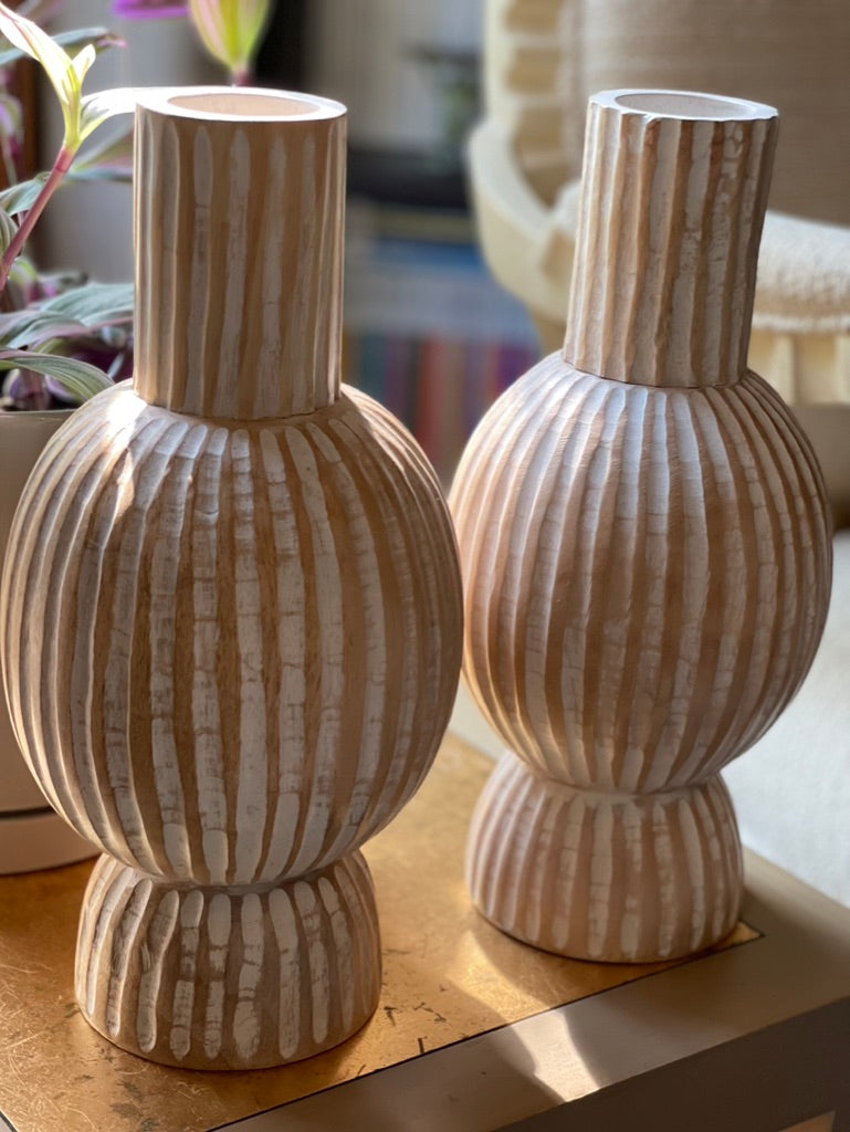 Ribbed Whitewash Vessel – Gretalogie